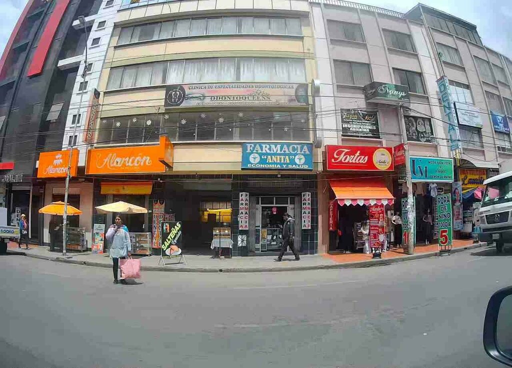 Eczaneler Anita, El Alto, foto