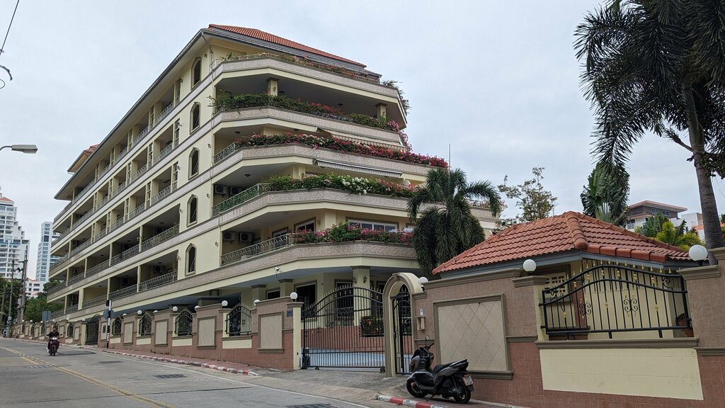 Konut blokları Nordic Park Hill, Pattaya, foto