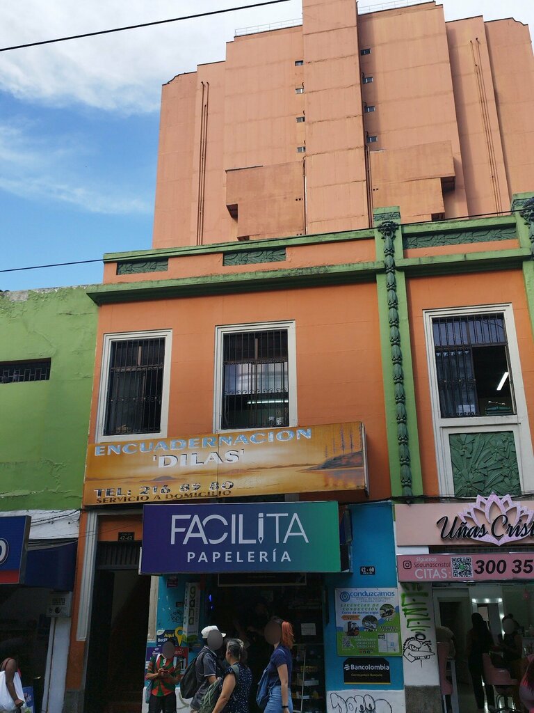Kırtasiyeler Dilas Bookbinding, Medellin, foto