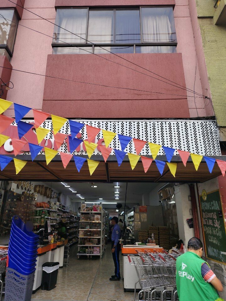 Süpermarket Macrosurtido, Medellin, foto