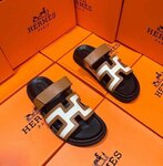 Fashion Boutique (Rue Yao Bio No:188, La commune Adjamé), ayakkabı mağazaları  Abican'dan