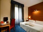 Rovati Guest House (Via Duilio No:13), otel  Roma'dan