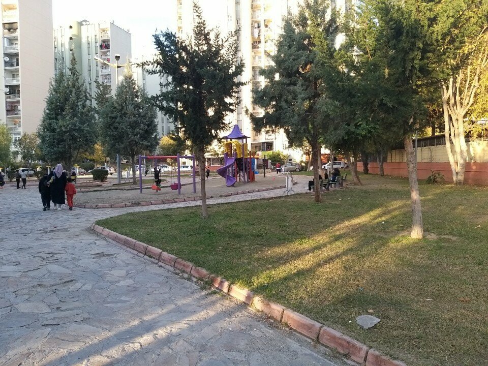 Parklar ve ormanlar Çocuk Parkı Ve Dinlenme Alanı, Adana, foto