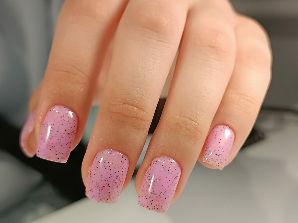 Manikür-pedikür NogteTochka, Moskova, foto