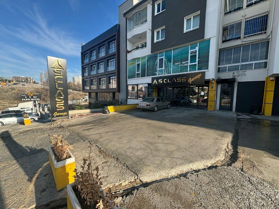 Restorasyon atölyeleri S Class Garage, Ankara, foto