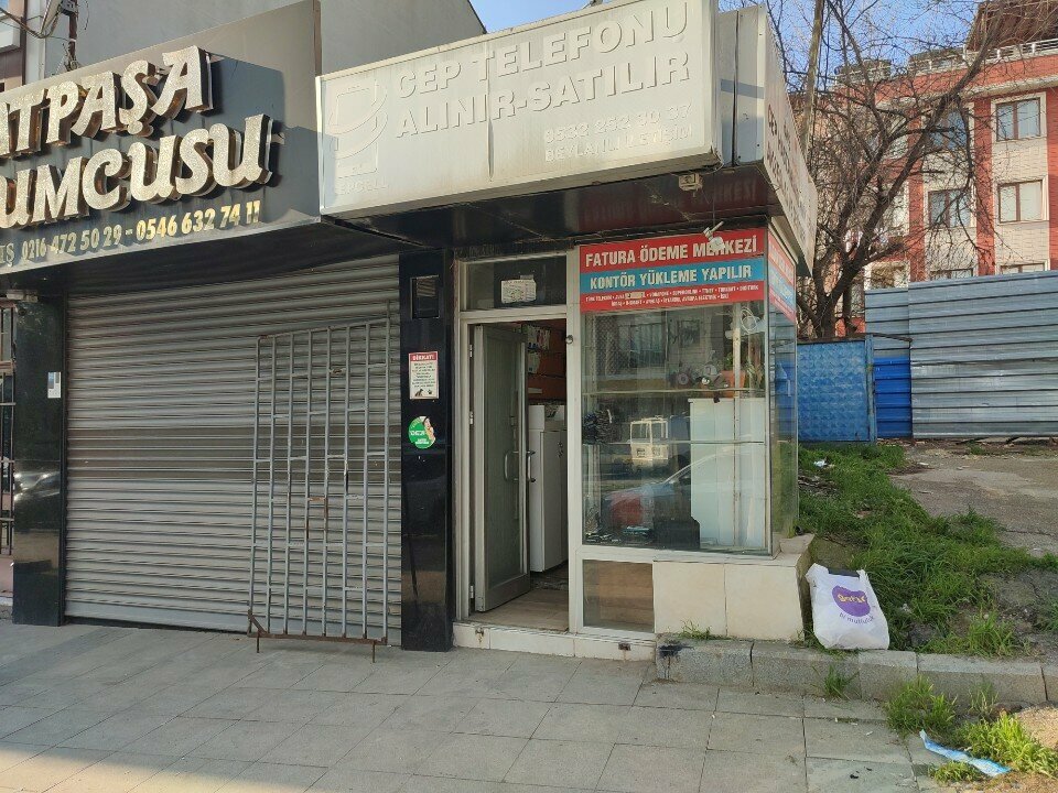 Cep telefonu ve aksesuarları satış mağazaları Beylanlı İletişim, İstanbul, foto