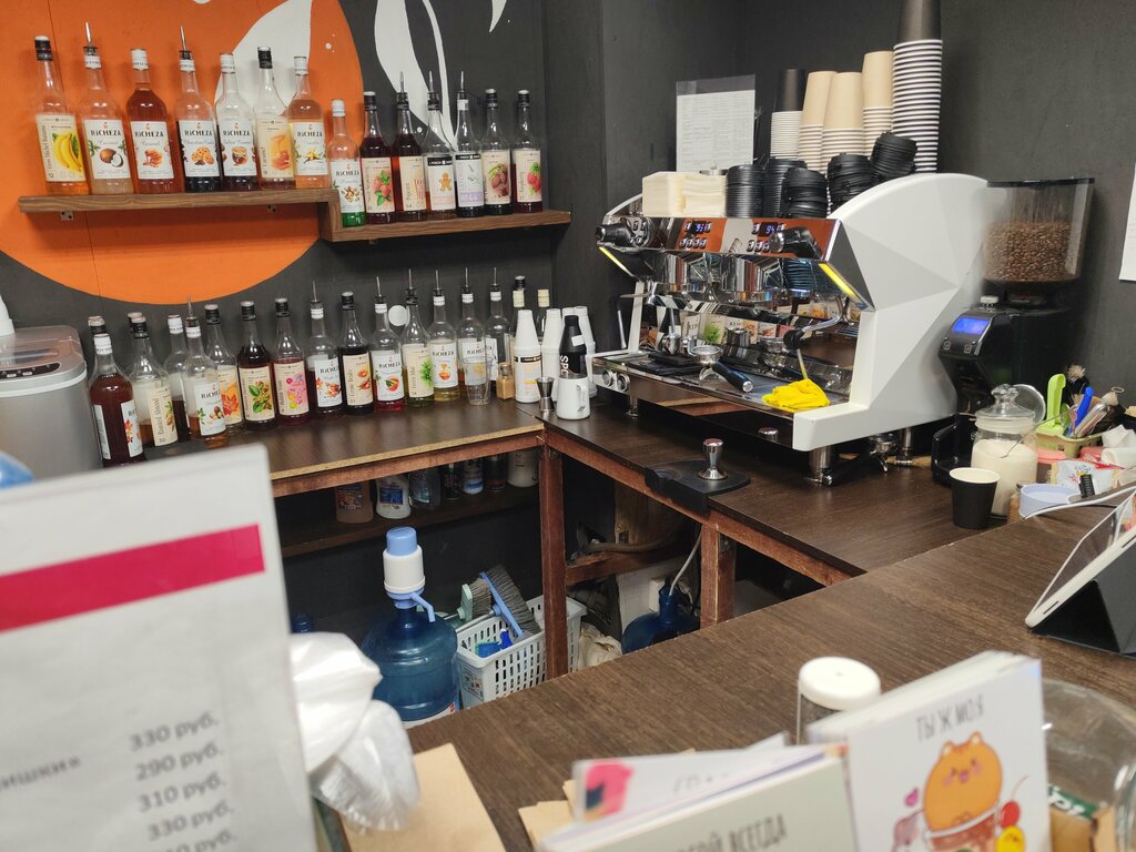 Kahve dükkanları Hotline Coffee, Perm, foto