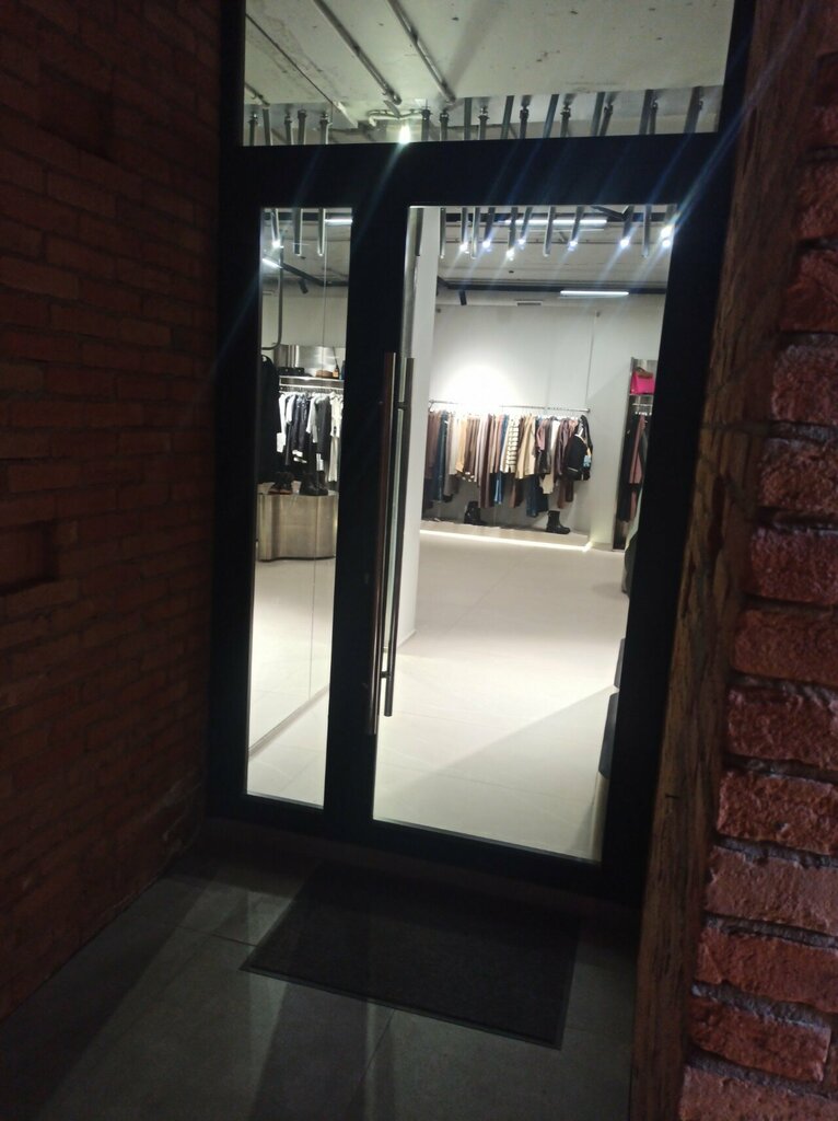 Giyim mağazası Olali, Vladikavkaz, foto