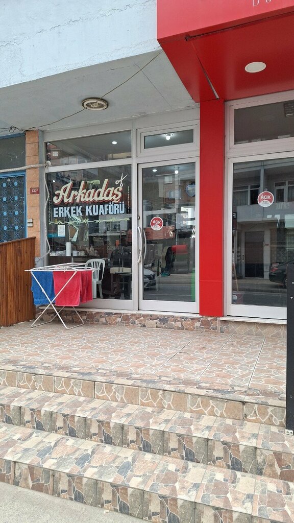 Berberler Arkadaş Erkek Kuaförü, İstanbul, foto