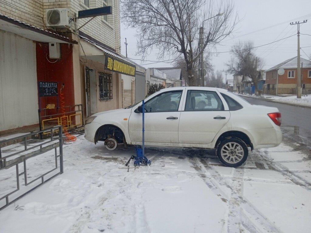 Oto lastik tamiri Шиномонтаж, Astrahan, foto