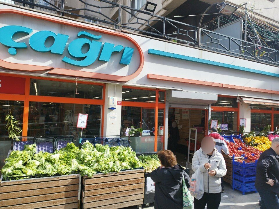 Süpermarket Çağrı Market Feriköy, İstanbul, foto