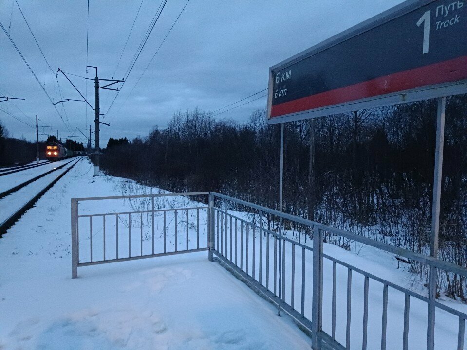 Tren istasyonu 6 Км, Volhov, foto
