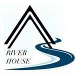 River House (Nakhimovskaya naberezhnaya No:7, derevnya Suvorovy), konuk evi  Kirovskaya oblastından