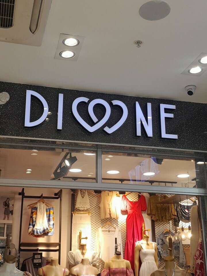 Giyim mağazası Dione, Lima, foto