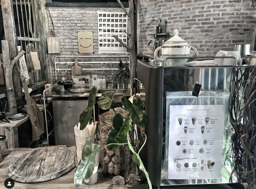 Kafe Abracadabra Sathorn 21, Bangkok, foto