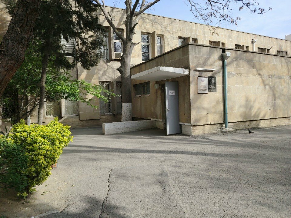 Poliklinikler Polyclinic № 10, Bakü, foto