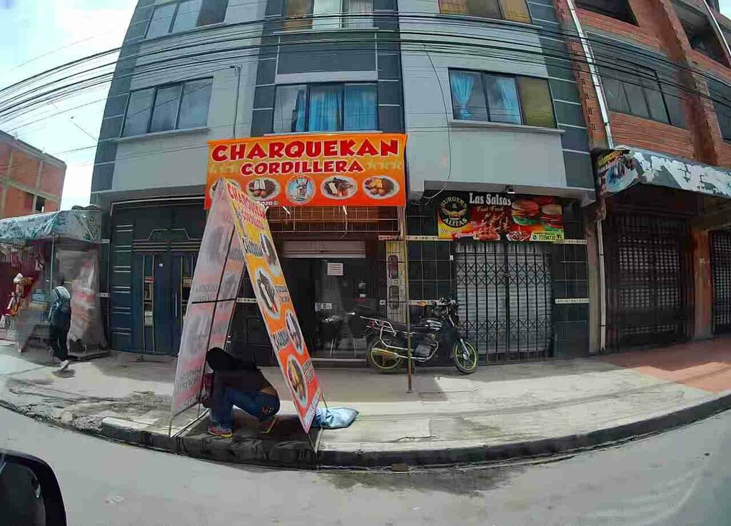 Restoran Las Salsas Burgers & Wings, El Alto, foto
