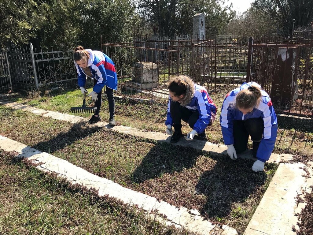 Ünlü kişilerin mezarları В.А. Галушкин, Saki (Sak), foto