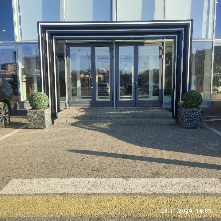Ödeme terminali Kredit Ural Bank, platezhny terminal, Magnitogorsk, foto