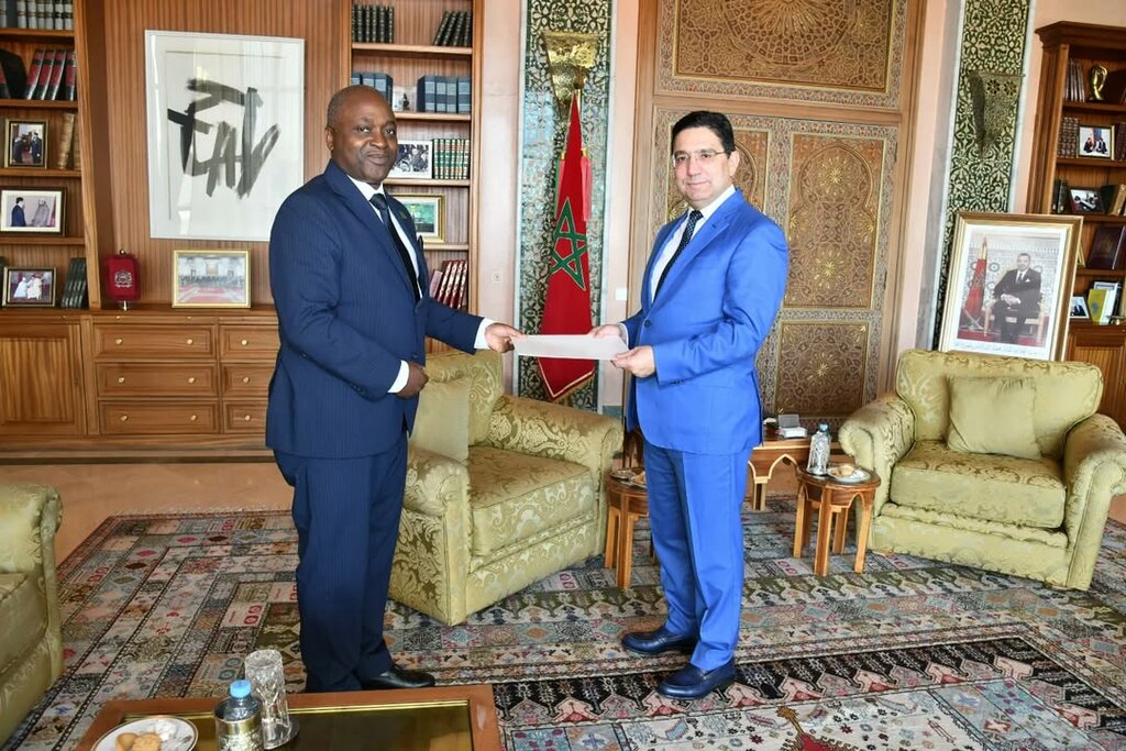 Büyükelçilikler ve konsolosluklar Embassy of Morocco, Abican, foto