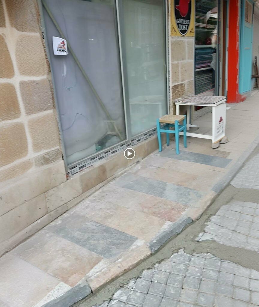 Park, sokak heykeli Menzilhane, Kütahya, foto