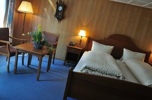 Hotel Engelberg das Trail Hotel (Nidwalden, Dorfstrasse, 14), otel  Engelberg'den