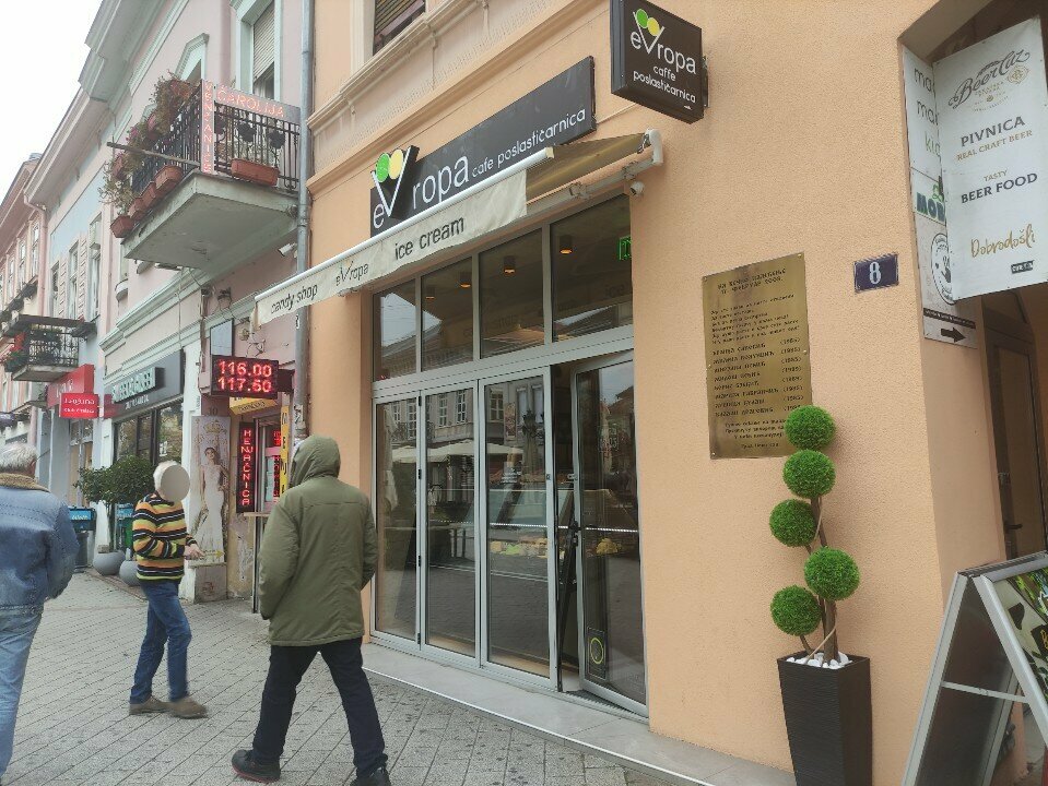 Hediyelik eşya mağazaları Jucin Dućan, Novi Sad, foto