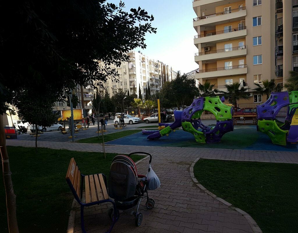 Kültür ve eğlence parkları Yeşilyurtt Mahallesi 9 Nolu Çocuk ve Dinlenme Parkı, Adana, foto