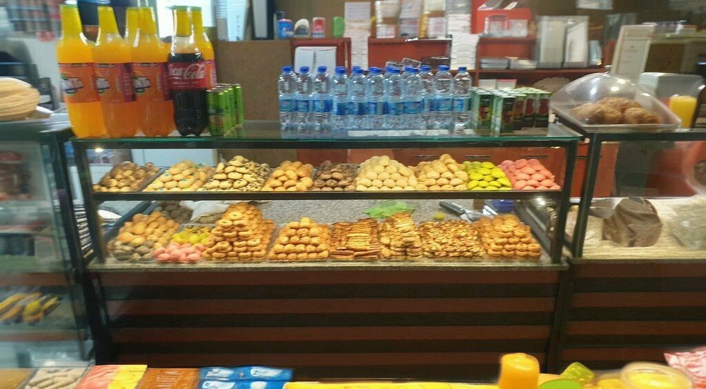 Pasta, şekerleme ve tatlı Ünvermiş Baklavalatı, Kızılcahamam, foto