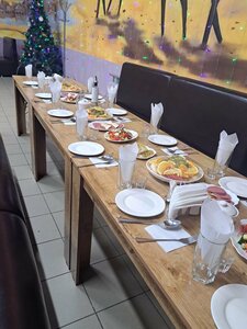 Вкус Востока (Streleckaya Street No:65, Kashira), kafe  Kaşira'dan