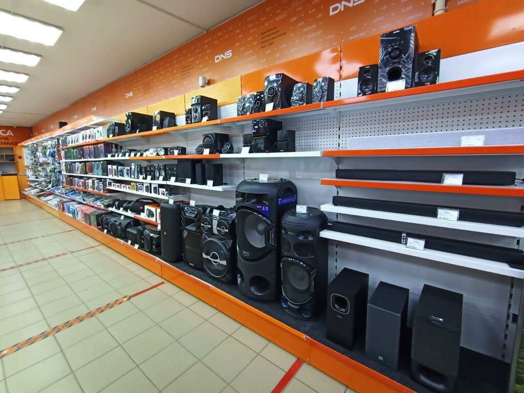 Bilgisayar mağazaları DNS, Kineşma, foto