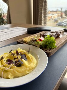 Gusi (ulitsa Luneva No:88, stanitsa Vyselki), kafe  Krasnodarski krayından
