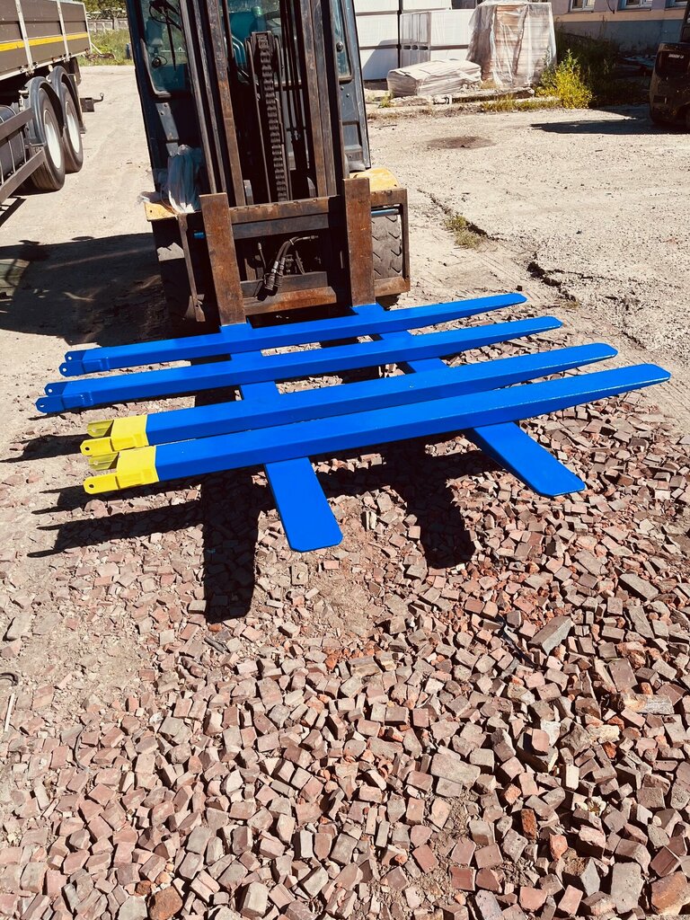 Vinç firmaları Погрузчик сервис, Moskova ve Moskovskaya oblastı, foto