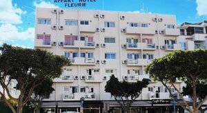 Résidence Hôtelière Fleurie (Agadir), otel  Agadir'den