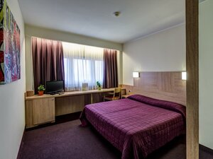 Hotel Capital (Venice, Rovigo, Viale Porta Adige, 45), otel  Dünya'dan