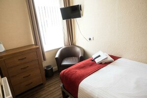 The Kings Cross Hotel (England, Blackpool, Albert Road), otel  Blackpool'dan
