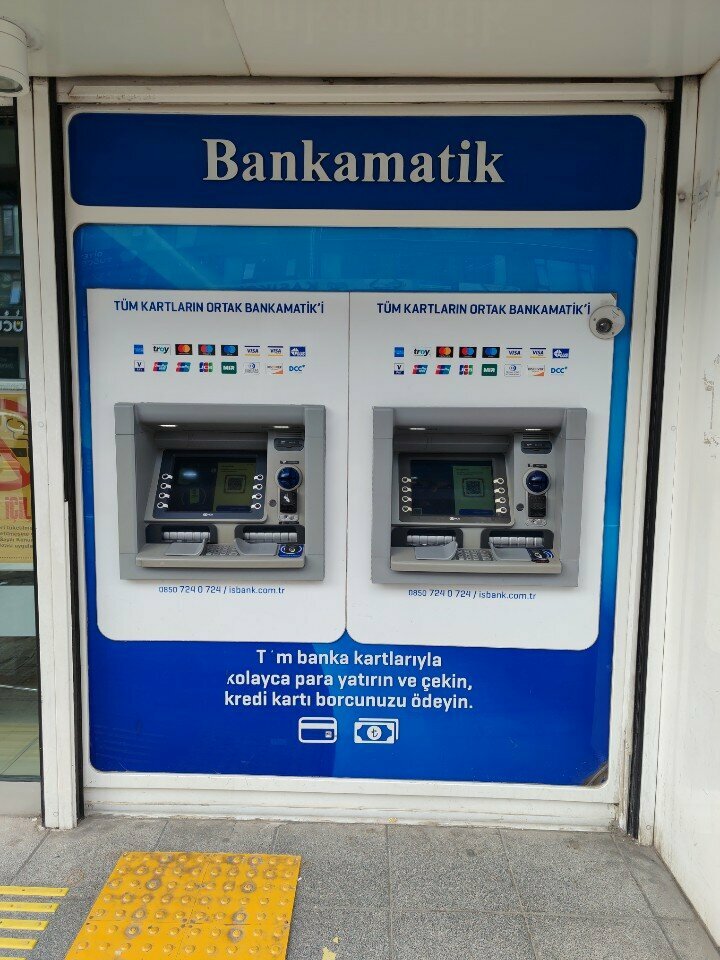 ATM'ler Türkiye İş Bankası ATM, İstanbul, foto