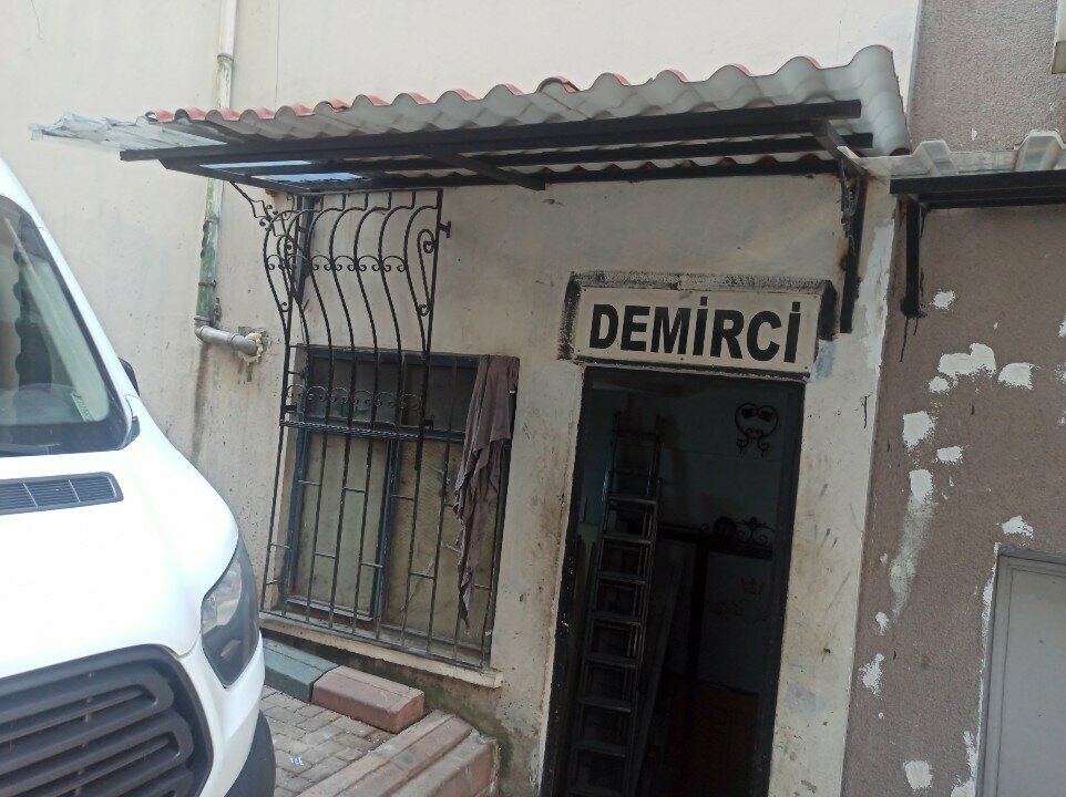 Demirdökümcüler Demirci, İstanbul, foto