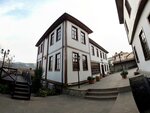 Mehmet Efendi Konağı ve Restoran (Trabzon, Akçaabat, Orta Mah., Sırt Sok., 25), otel  Akçaabat'tan