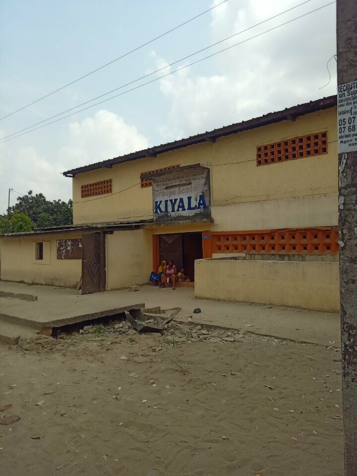 Ortaokul Groupe Scolaire Kiyala, Abican, foto