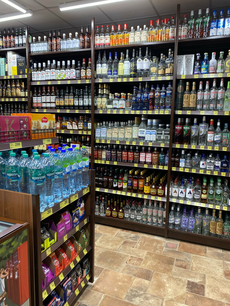 Alkollü içecekler Красное&Белое, Moskova, foto