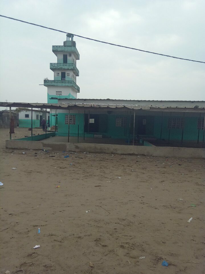 Katolik kiliseleri Great Mosque of Campement Mosque Bagbema, Abican, foto