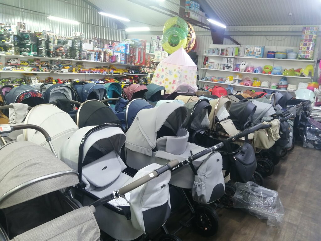 Çocuk mağazaları Carousel, Kostanay, foto