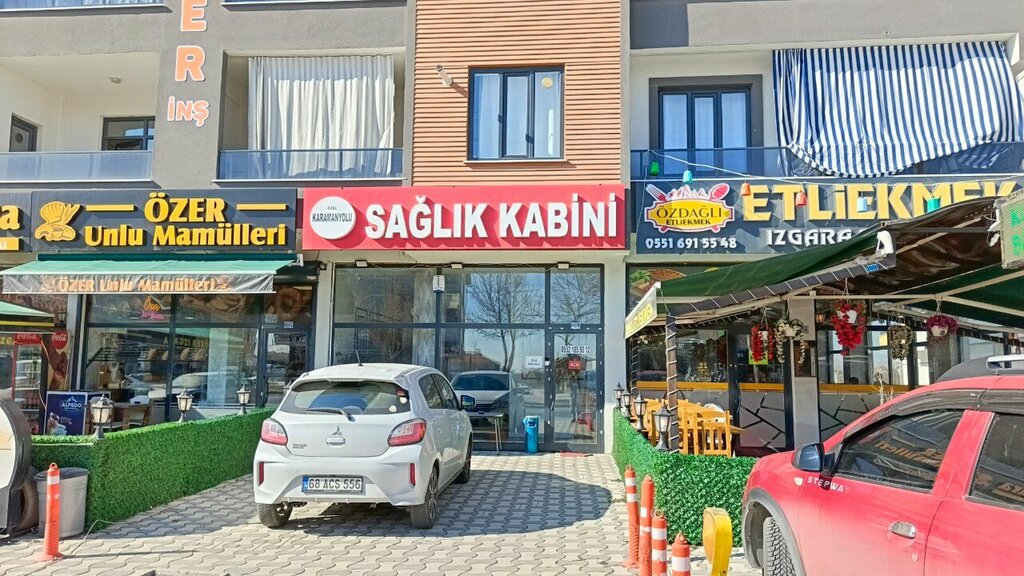 Sağlık kabini Karaman Yolu Sağlık Kabini, Konya, foto