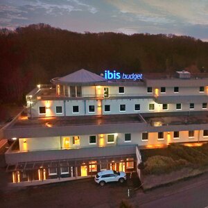 Ibis Budget Bonn Sud Konigswinter (North Rhine-Westphalia, Rhein-Sieg-Kreis, Gräfenhohner Straße), otel  Kuzey Ren‑Vestfalya'dan