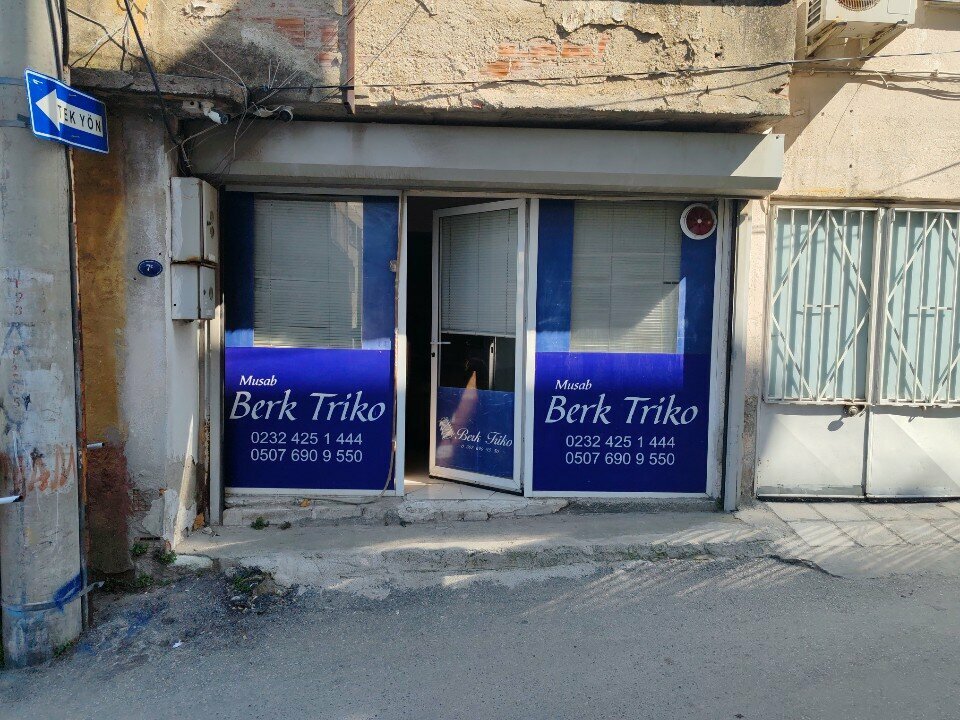 Örme üretimi Berk Triko, İzmir, foto