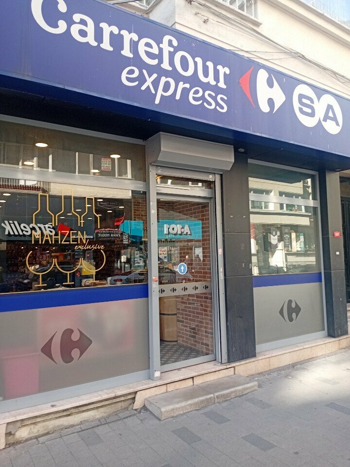 Market CarrefourSA Express, İstanbul, foto