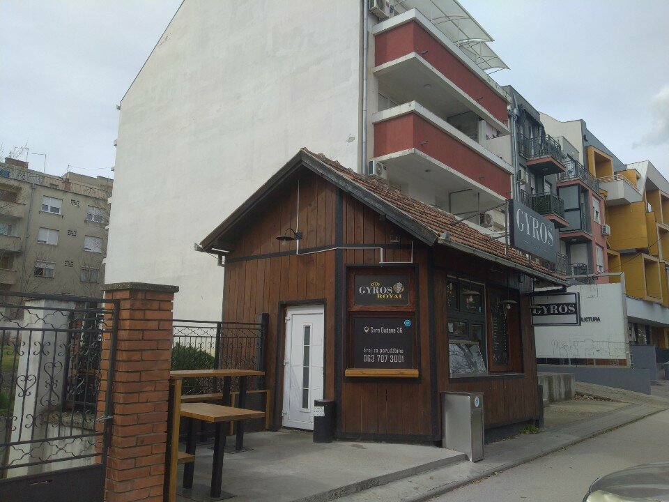 Fast food Gyros Royal, Novi Sad, foto
