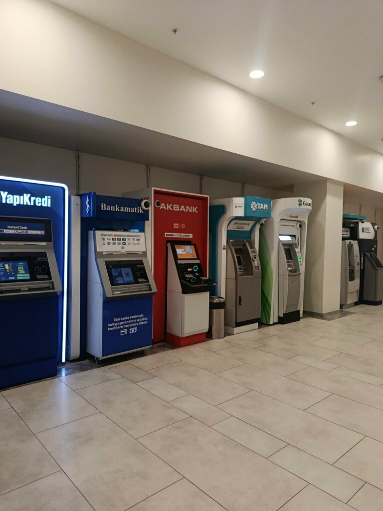 ATM'ler QNB ATM, İstanbul, foto