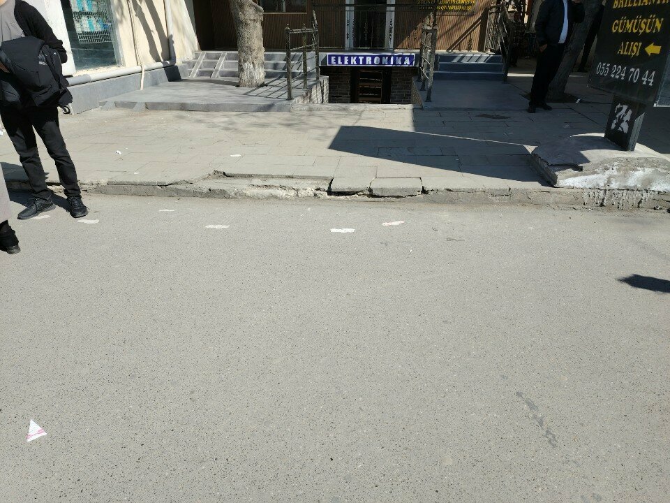 Elektronik eşya mağazaları Elektronika, Bakü, foto